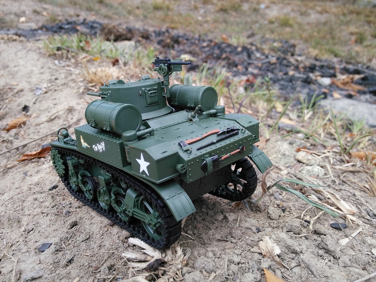 M3A1 Stuart Light Tank -- Plastic Model Military Vehicle Kit -- 1/35 ...