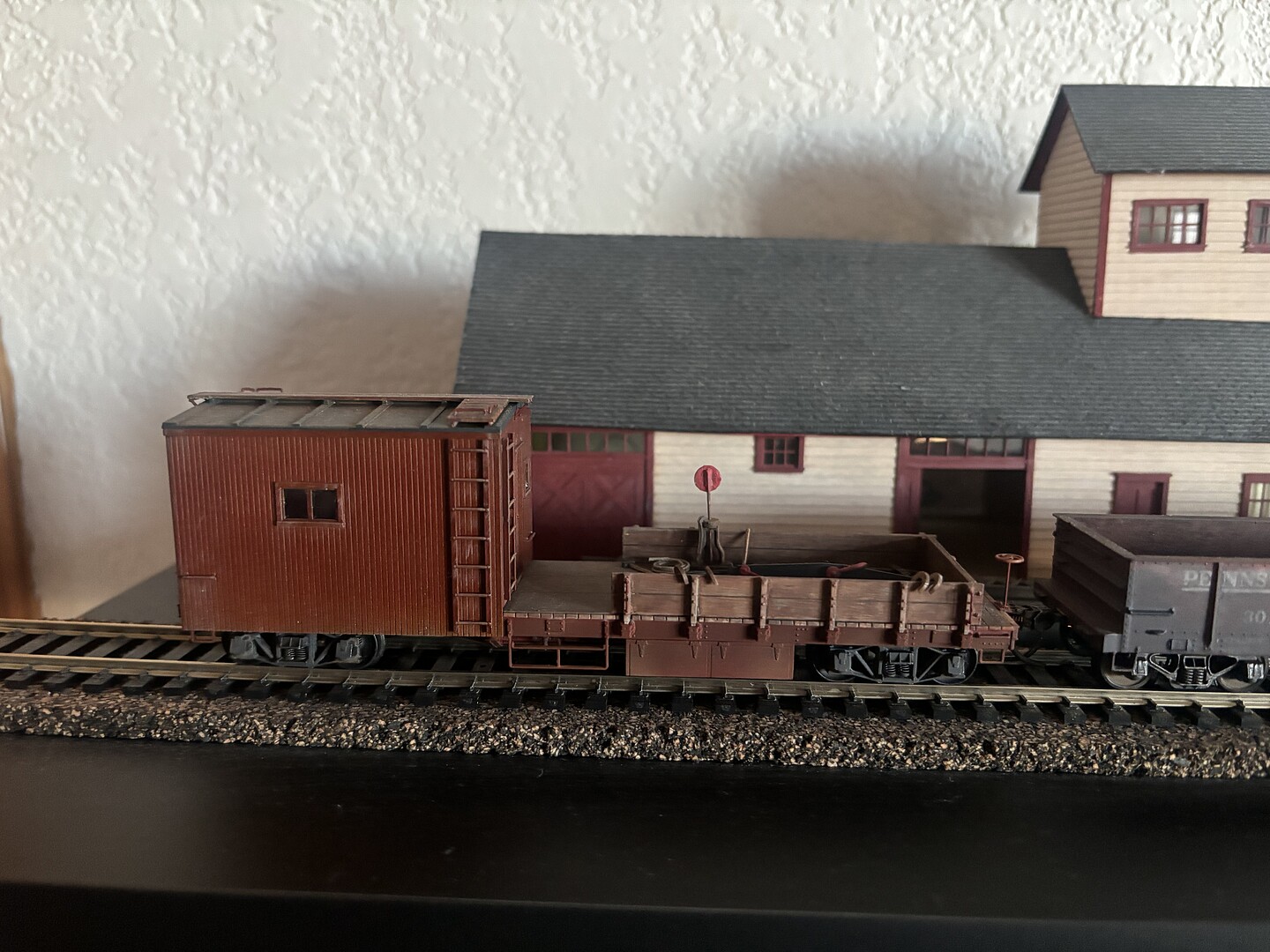 40' Boom Car Kit -- HO Scale Model Train Freight Car Kit -- #4022 ...