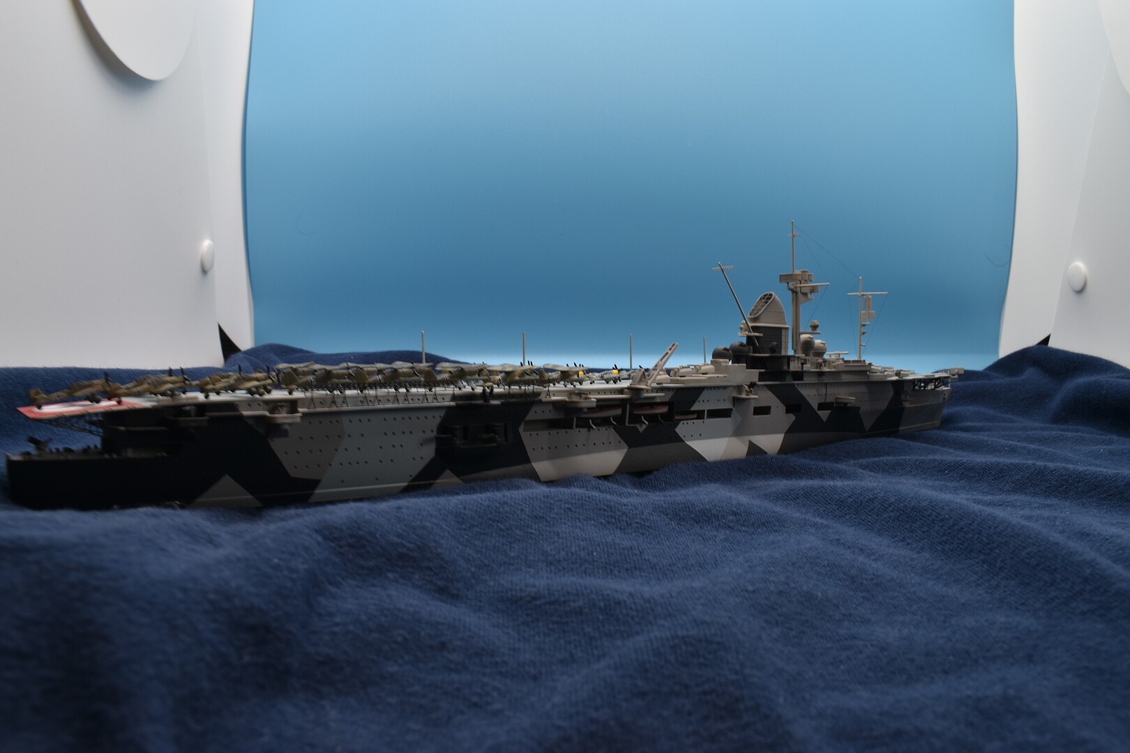 German DKM Graf Zeppelin Aircraft Carrier -- Plastic Model Military ...