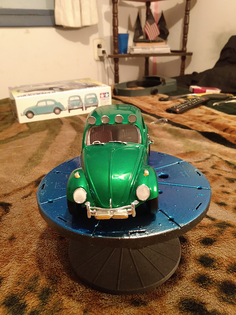 1966 Volkswagen Beetle VW BUG -- Plastic Model Car Kit -- 1/24 Scale ...