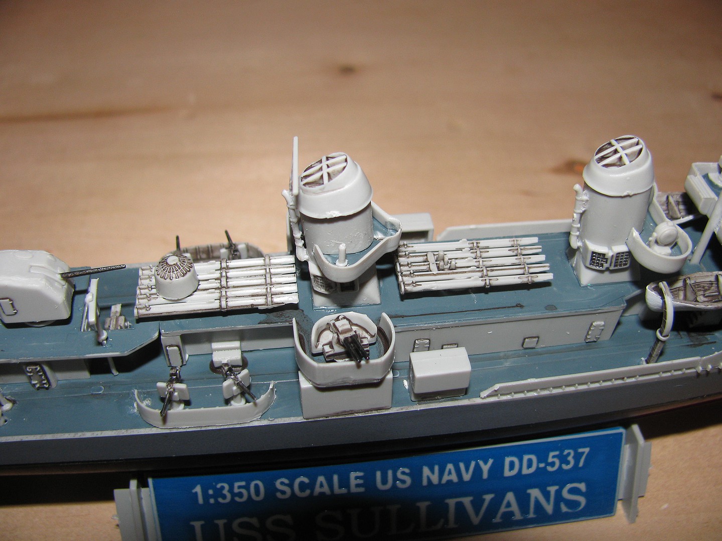 USS The Sullivans DD-537 -- Plastic Model Military Ship Kit -- 1/350 ...