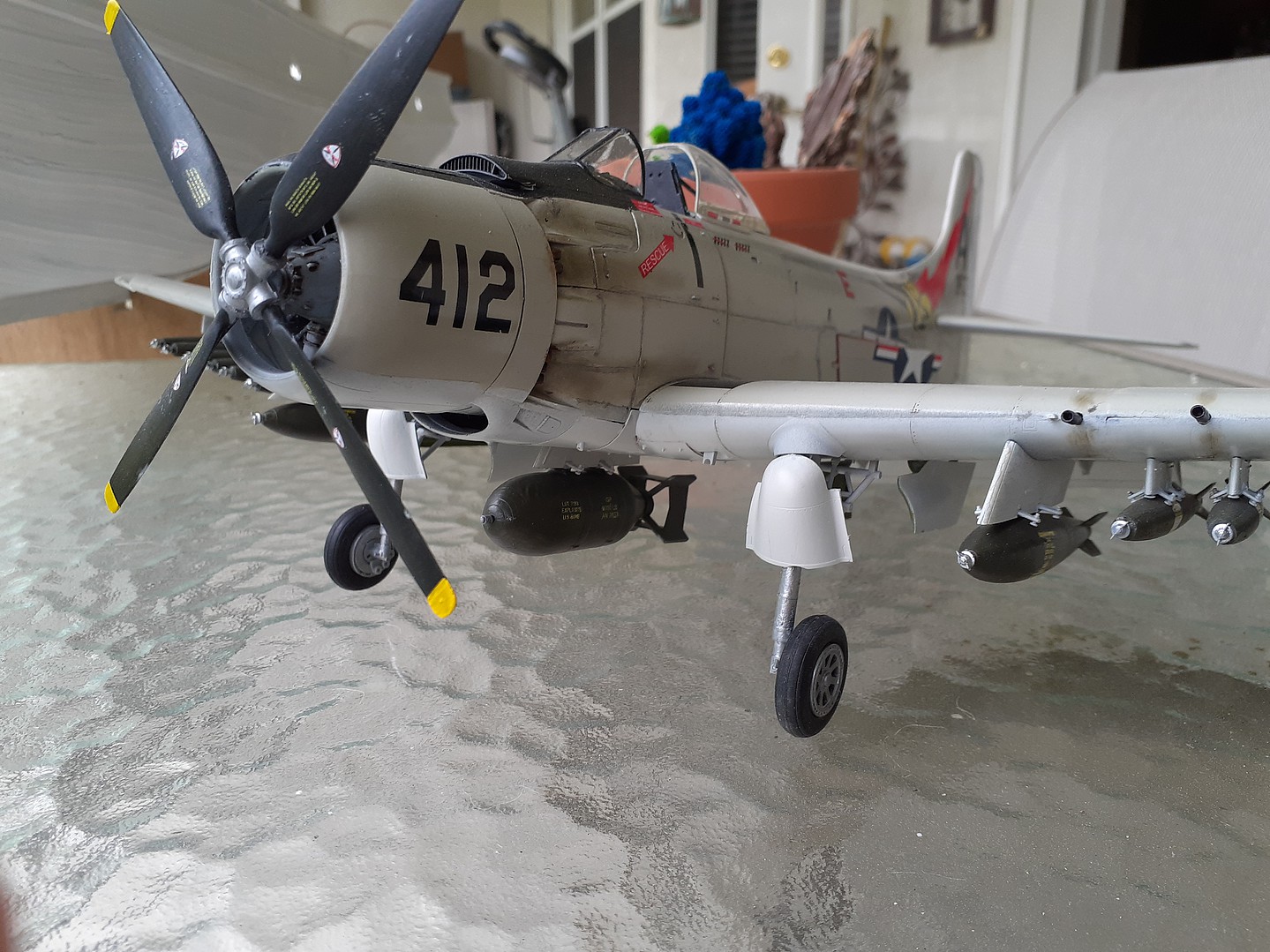 A-1H AD6 Skyraider Aircraft -- Plastic Model Airplane Kit -- 1/32 Scale ...
