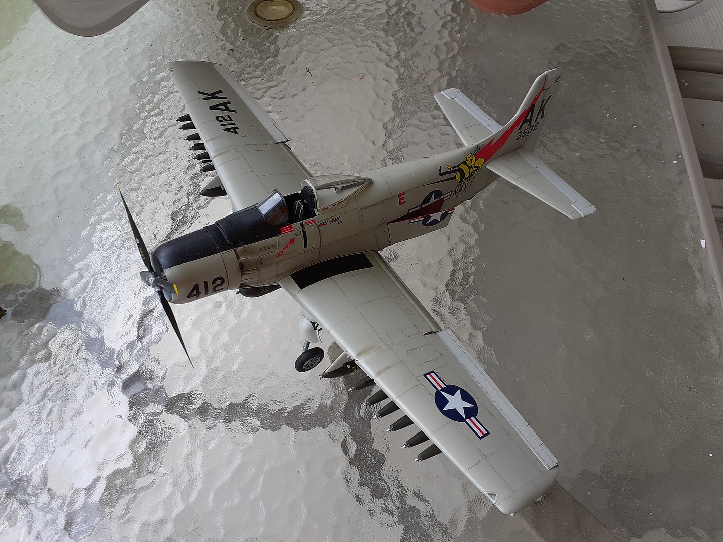 A-1H AD6 Skyraider Aircraft -- Plastic Model Airplane Kit -- 1/32 Scale ...
