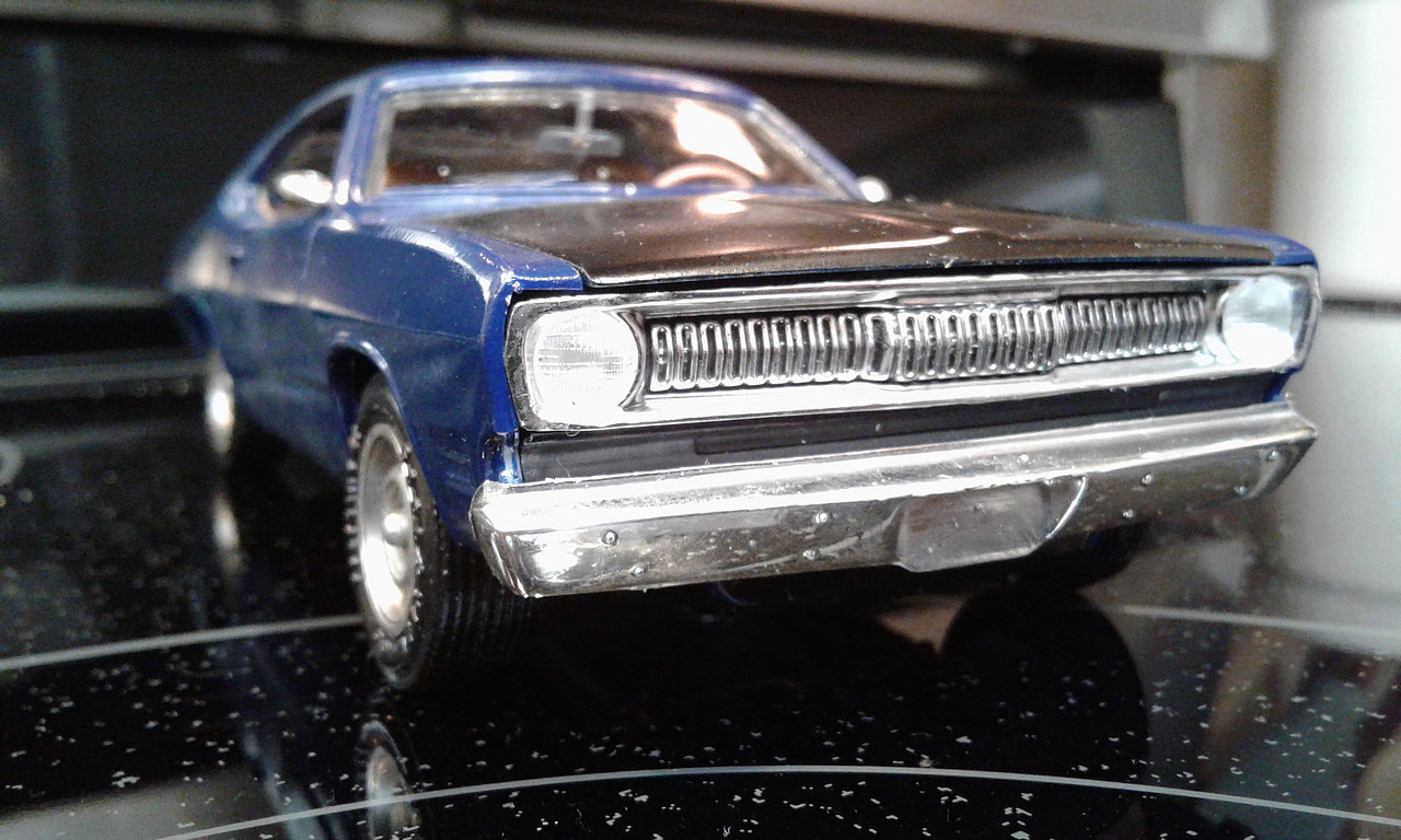 Jim Cushman Plymouth Duster -- Plastic Model Car Kit -- 1/25 Scale ...
