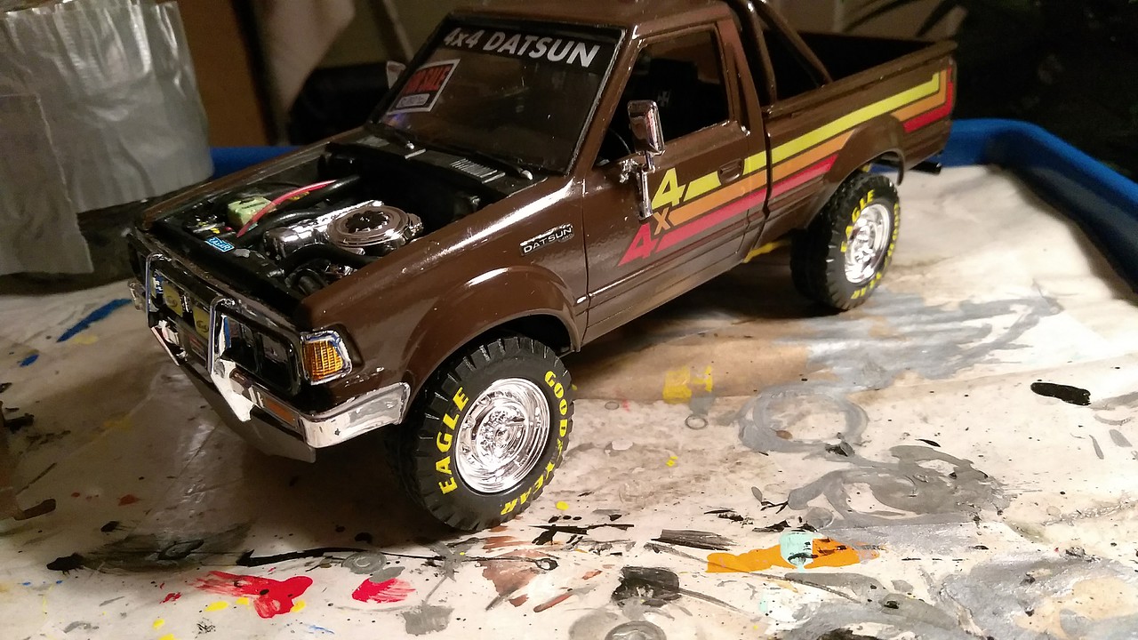 Datsun Off-Road Pickup -- Plastic Model Truck Kit -- 1/24 Scale -- #85 ...