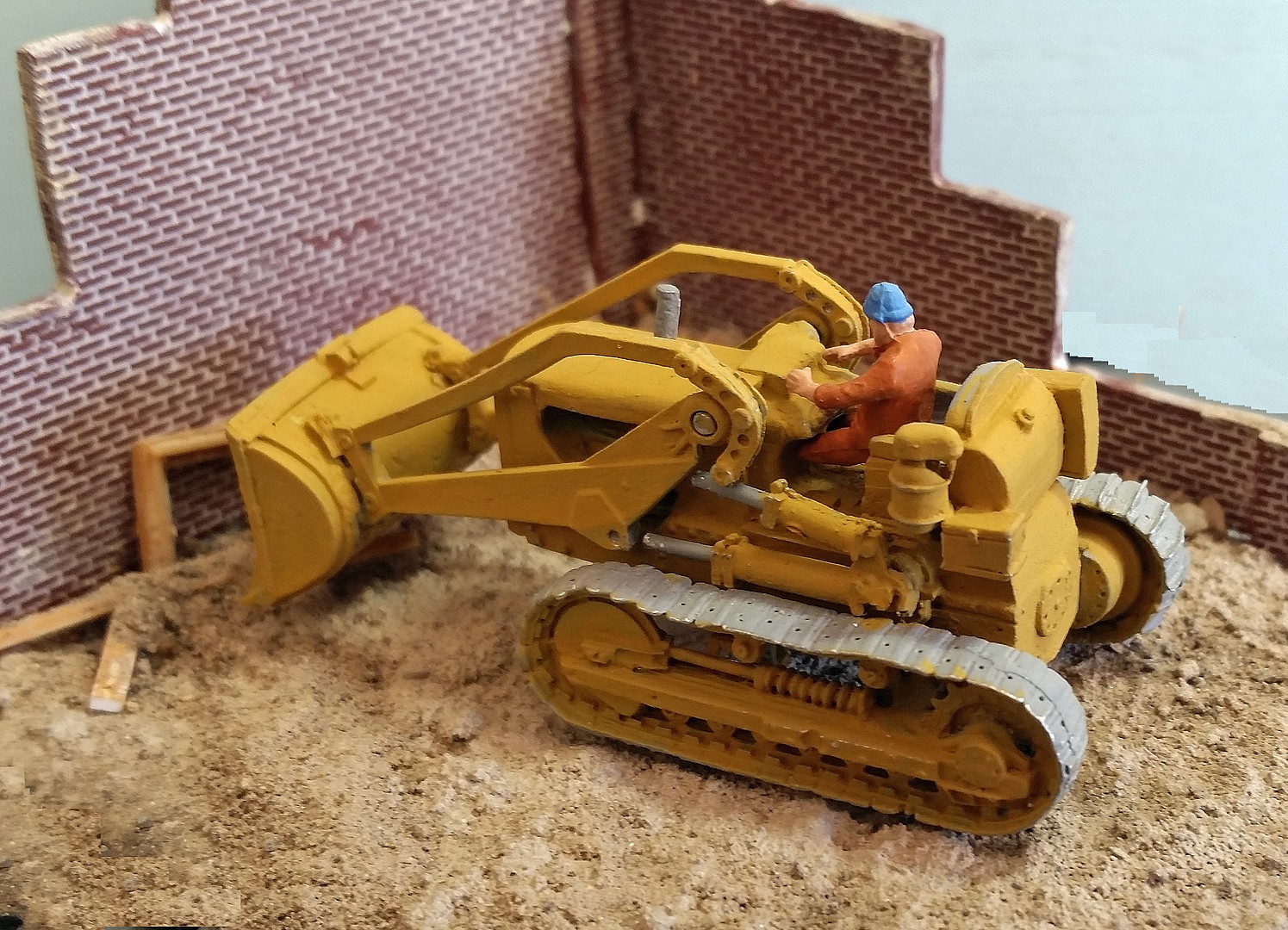 Track Type Loader CAT #6 Metal Kit -- HO Scale Model Railroad Vehicle ...