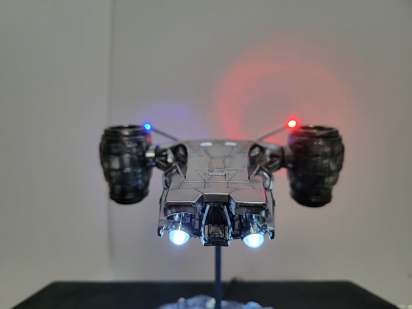 Terminator 2 Aerial Hunter Kill -- Science Fiction Plastic Model Kit ...