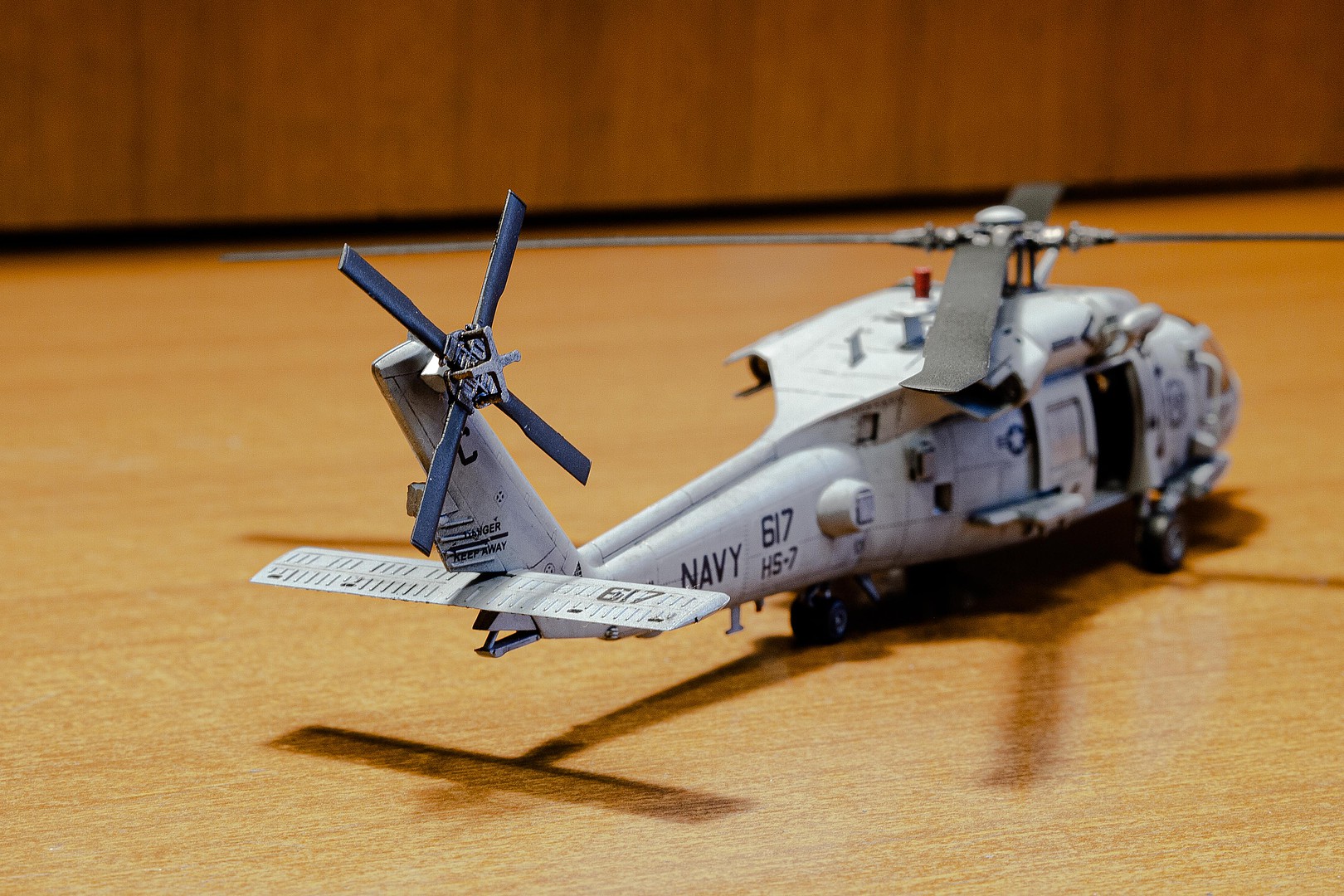 HH-60H Rescue Hawk -- Plastic Model Helicopter Kit -- 1/72 Scale ...