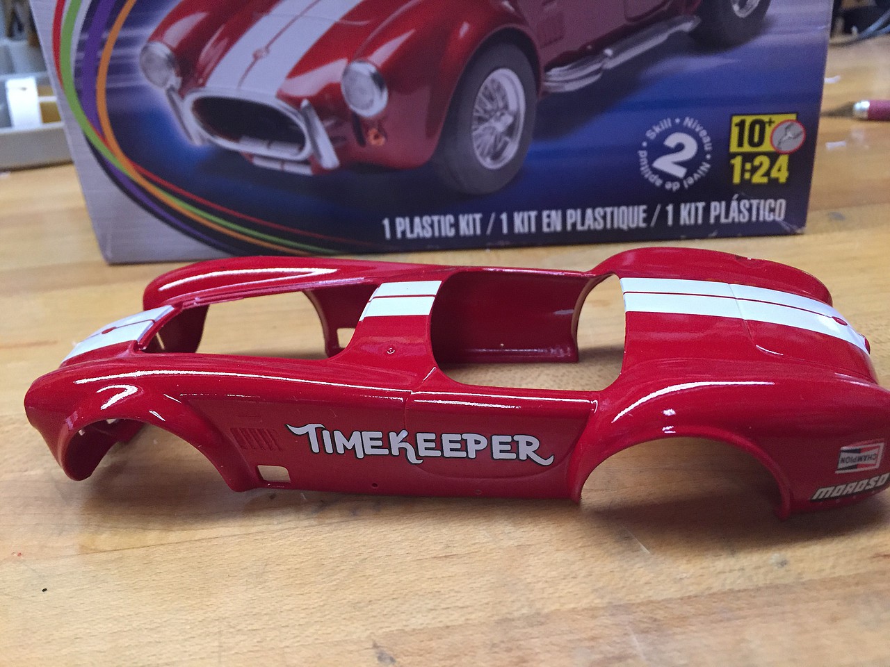 Model Master Spray Flame Red 3 oz -- Hobby and Model Lacquer Paint ...