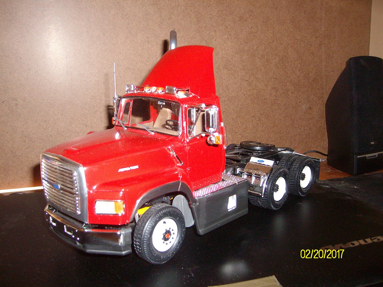Ford Aeromax L9000 -- Plastic Model Truck Kit -- 1/24 Scale -- #553891 ...