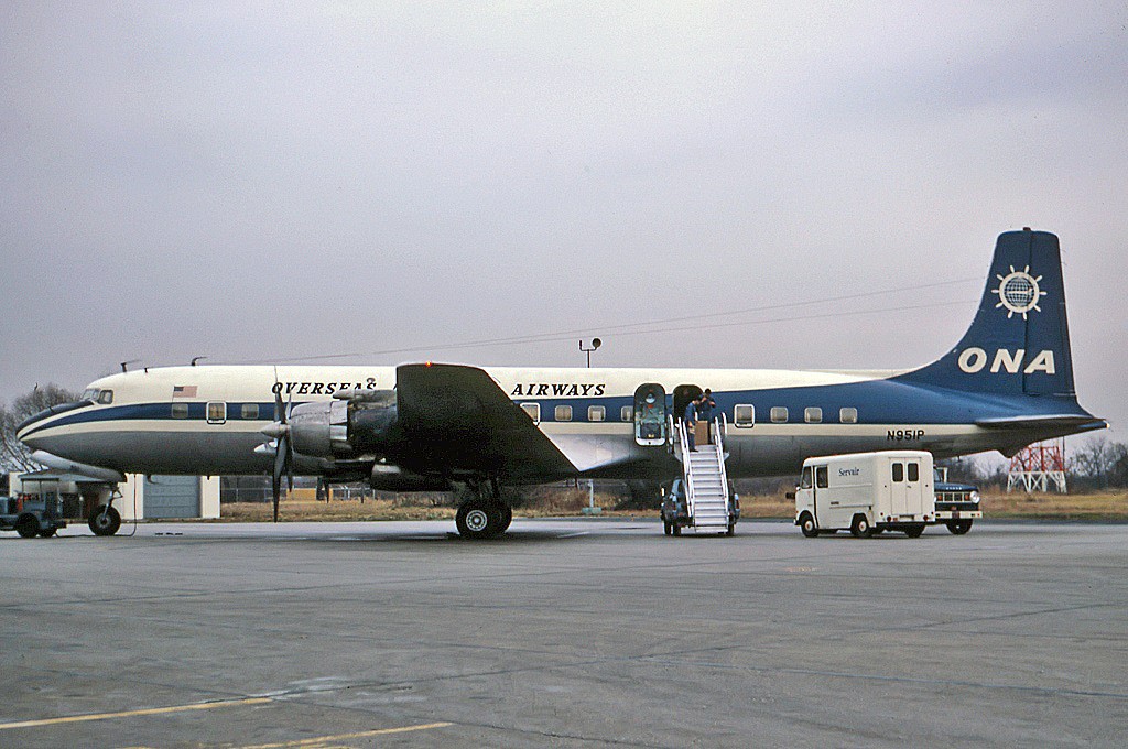 Douglas DC-7C Pan Am Pictures