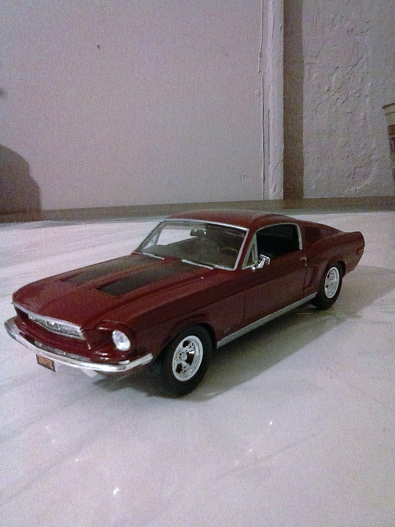 1968 Mustang GT 2'n1 -- Plastic Model Car Kit -- 1/25 Scale -- #854215 ...