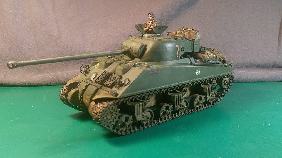 Firefly Vc Tank -- Plastic Model Tank Kit -- 1/35 Scale -- #6182 ...