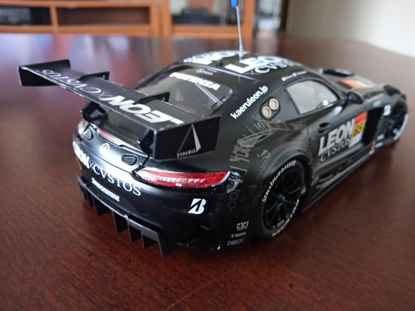 Mercedes Benz Leon CVSTOS AMG Race Car -- Plastic Model Car Kit -- 1/24 ...