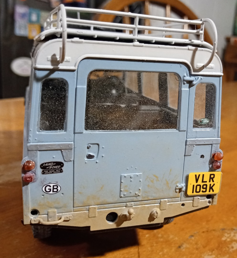 1/24 Land Rover Series III -- Plastic Model Truck Kit -- 1/24 Scale ...