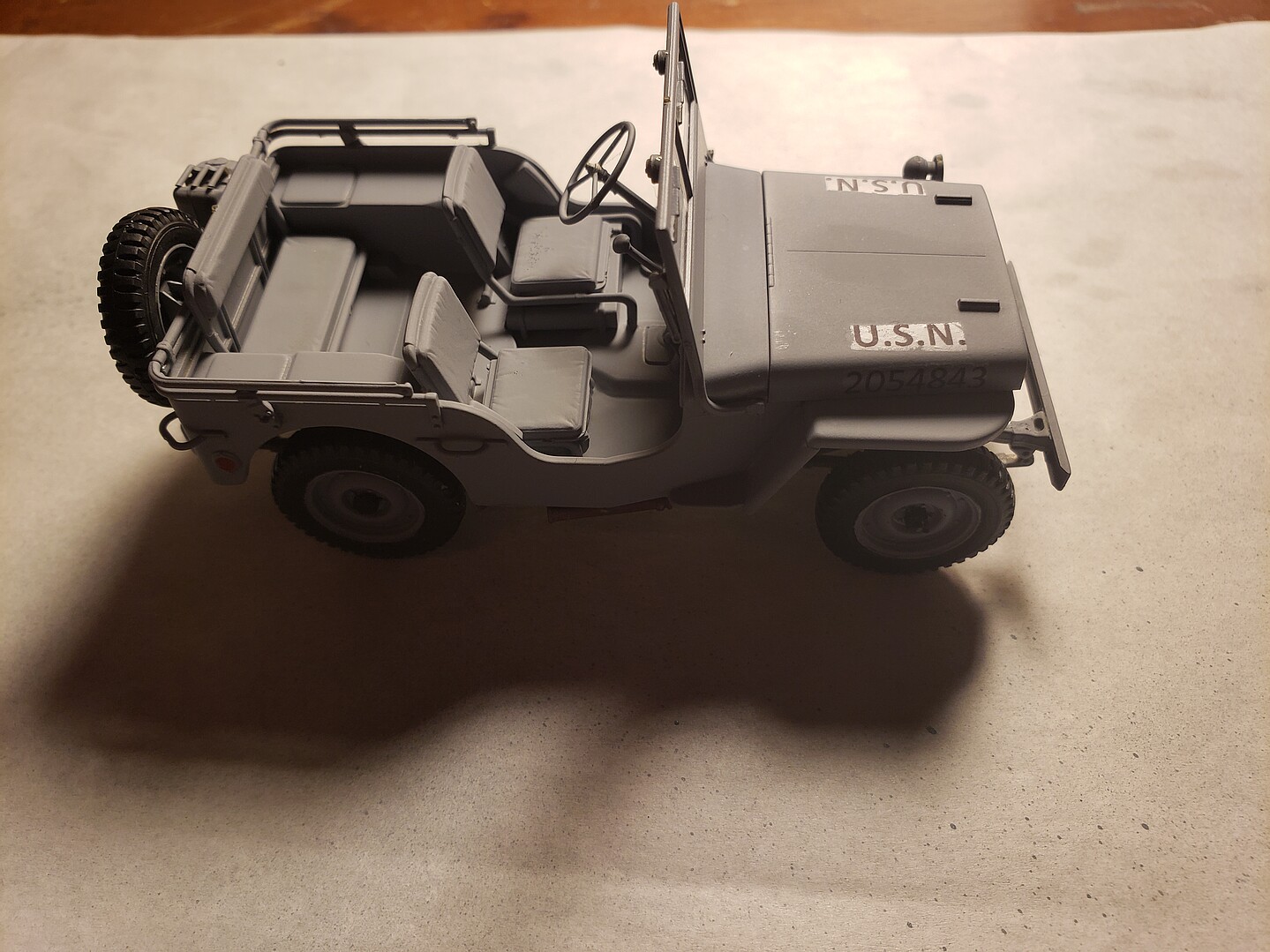 US Willys MB Jeep -- Plastic Model Military Vehicle Kit -- 1/35 Scale ...