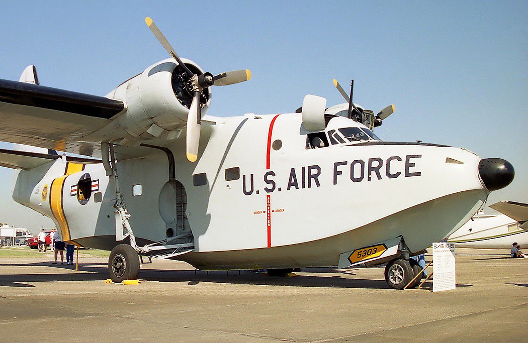 HU16B Triphibian USAF Transport Hydroplane -- Plastic Model Airplane ...