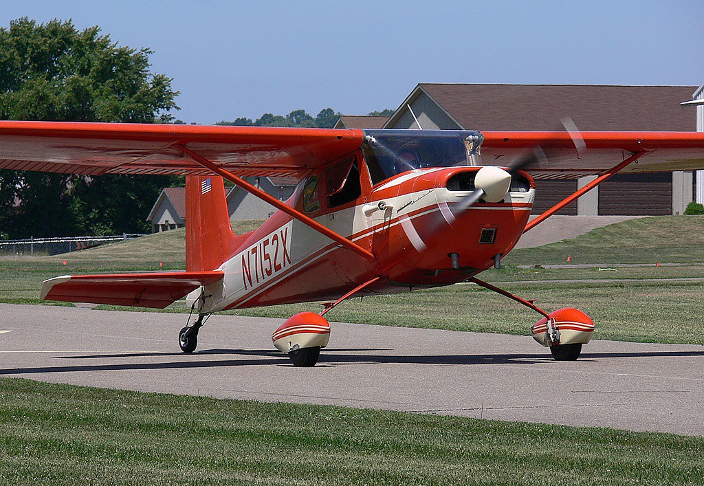 Gallery Pictures Minicraft Cessna 150 Plastic Model Airplane Kit 1/48 ...