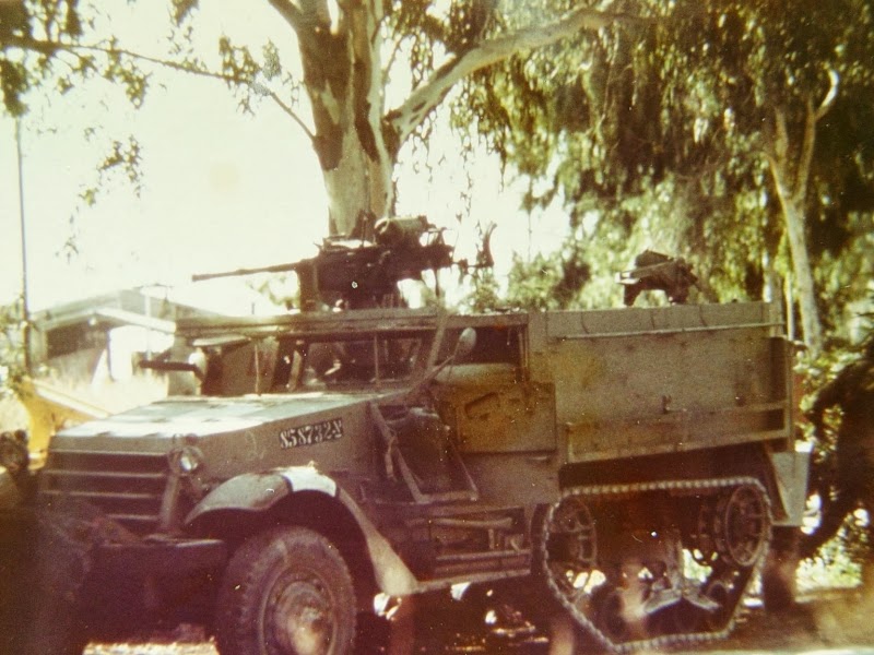 IDF M3 Halftrack Smart Kit -- Plastic Model Military Vehicle Kit -- 1/ ...