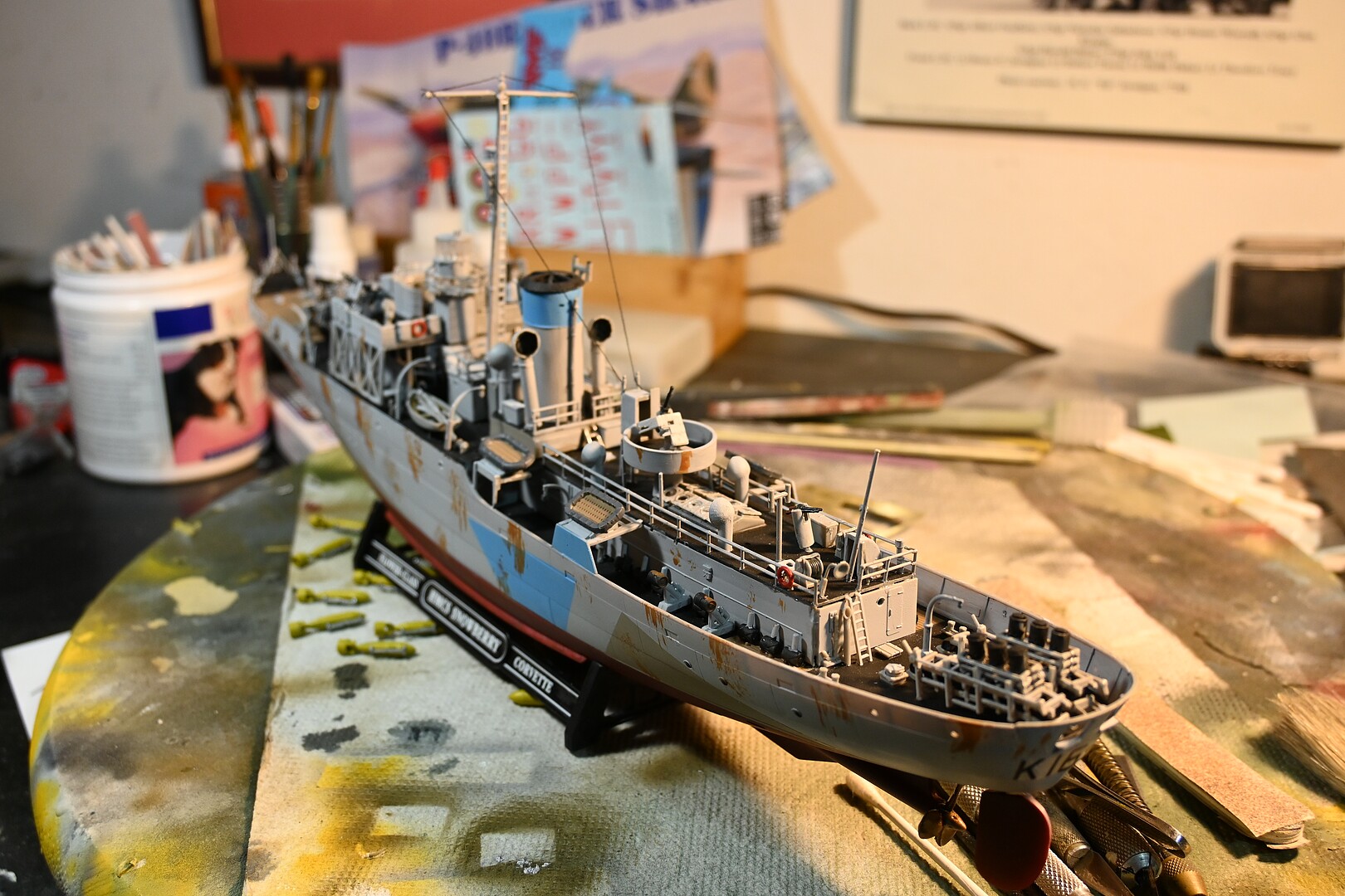 Flower Class Corvette (Early) -- Plastic Model Military Ship Kit -- 1/ ...