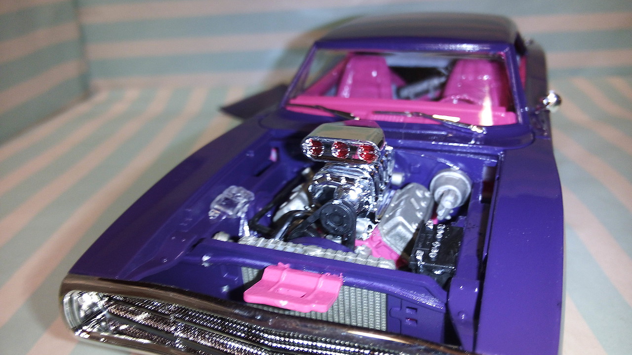 Fast & Furious 1970 Dodge Charger -- Plastic Model Car Kit -- 1/25 ...