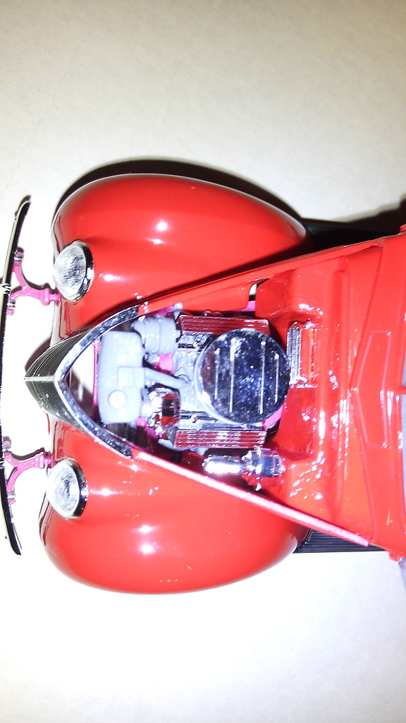 1937 Ford Sedan -- Plastic Model Car Kit -- 1/24 Scale -- #850884 ...