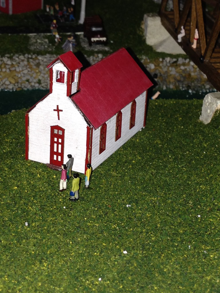 Crossroads Church Kit -- N Scale Model Railroad Building -- #691 ...