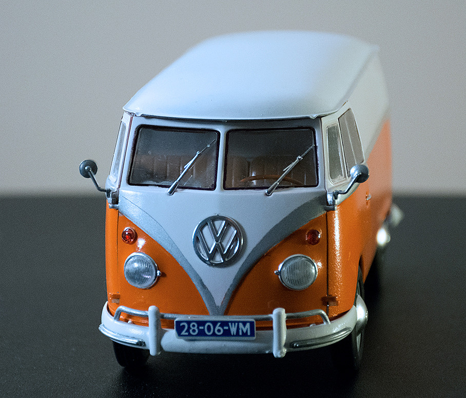 Volkswagen T1 Transporter Kastenwagen -- Plastic Model Vehicle Kit -- 1 ...
