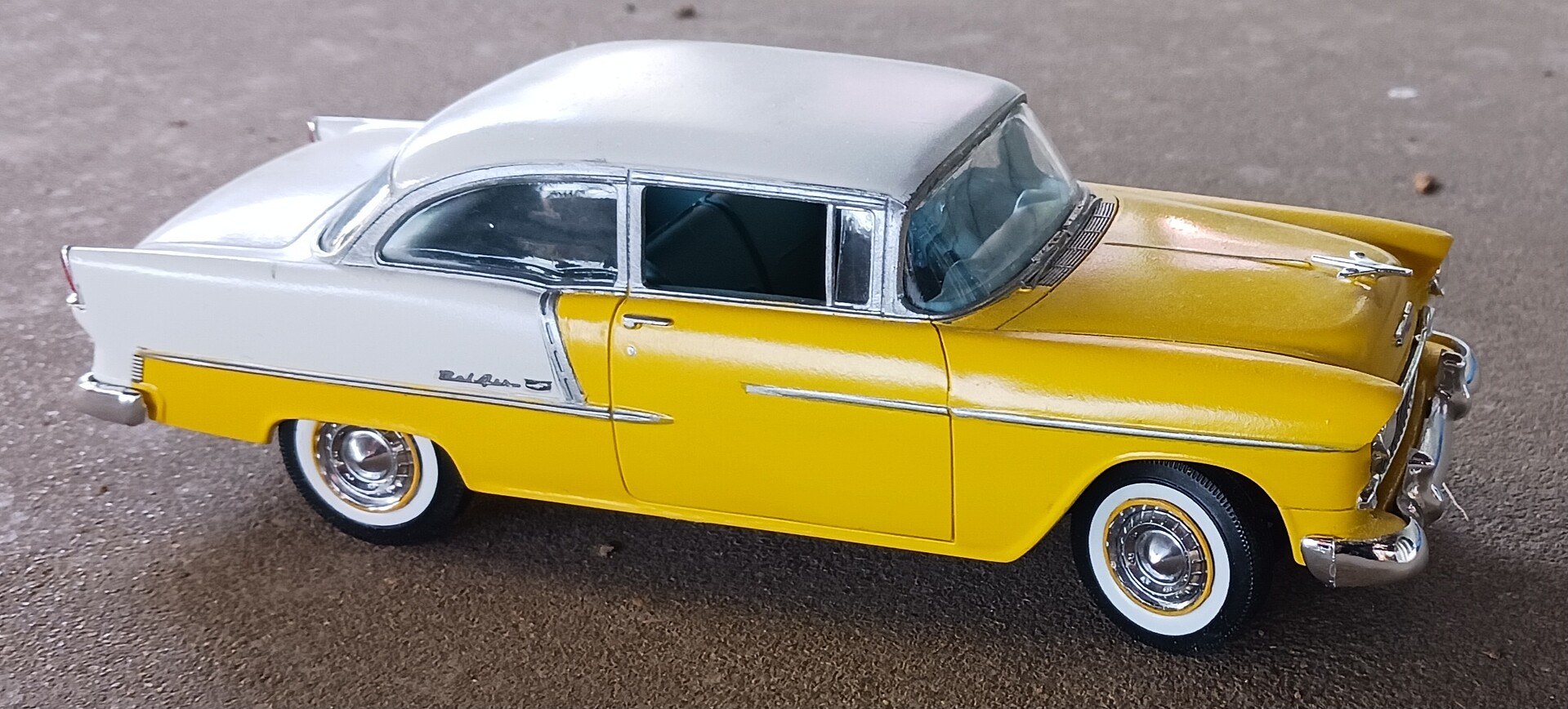 1955 Chevy Bel Air Sedan -- Plastic Model Car Kit -- 1/25 Scale ...