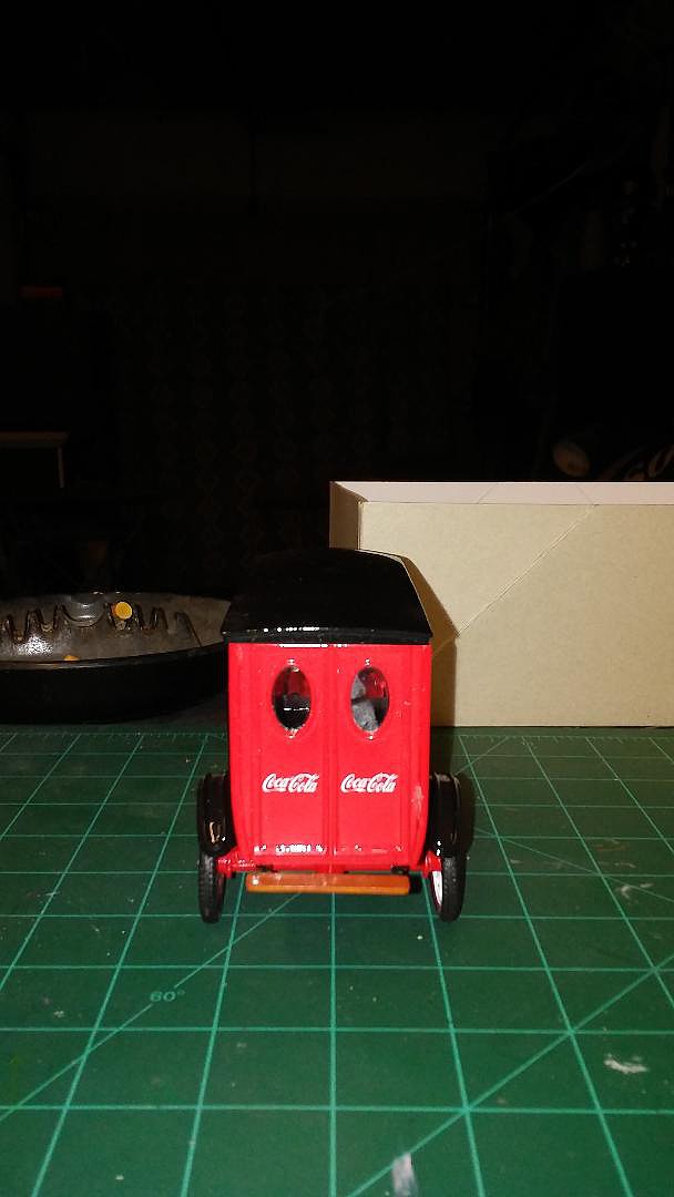 Coca Cola 1923 Ford Model T Delivery -- Plastic Model Car Kit -- 1/25 ...