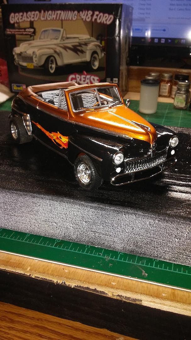 Greased Lightning 1948 Ford Convertible -- Plastic Model Car Kit -- 1/ ...