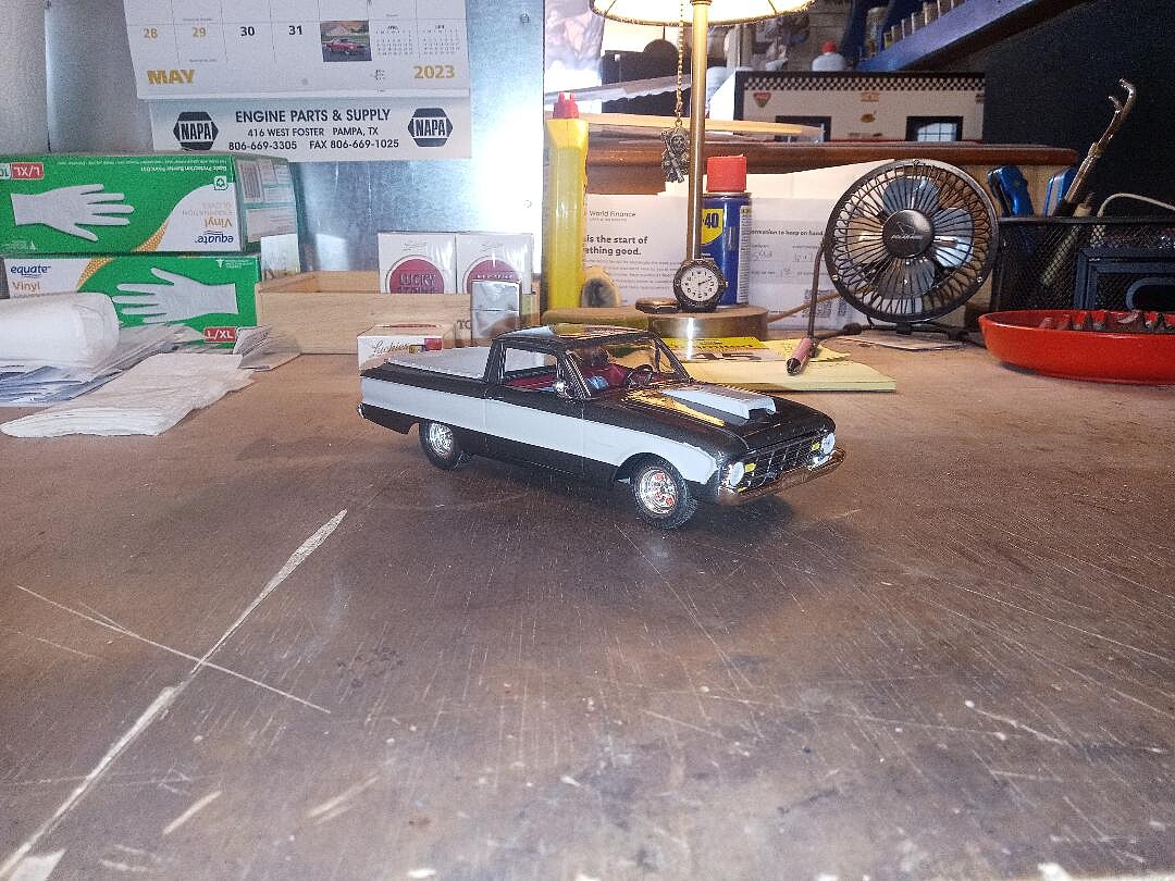 '60 Ford Ranchero with Coke Chest -- Plastic Model Car Vehicle Kit -- 1 ...