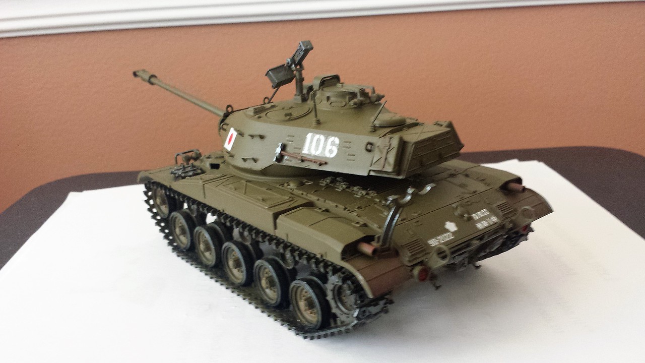 US M41 Walker Bulldog -- Plastic Model Military Vehicle Kit -- 1/35 ...