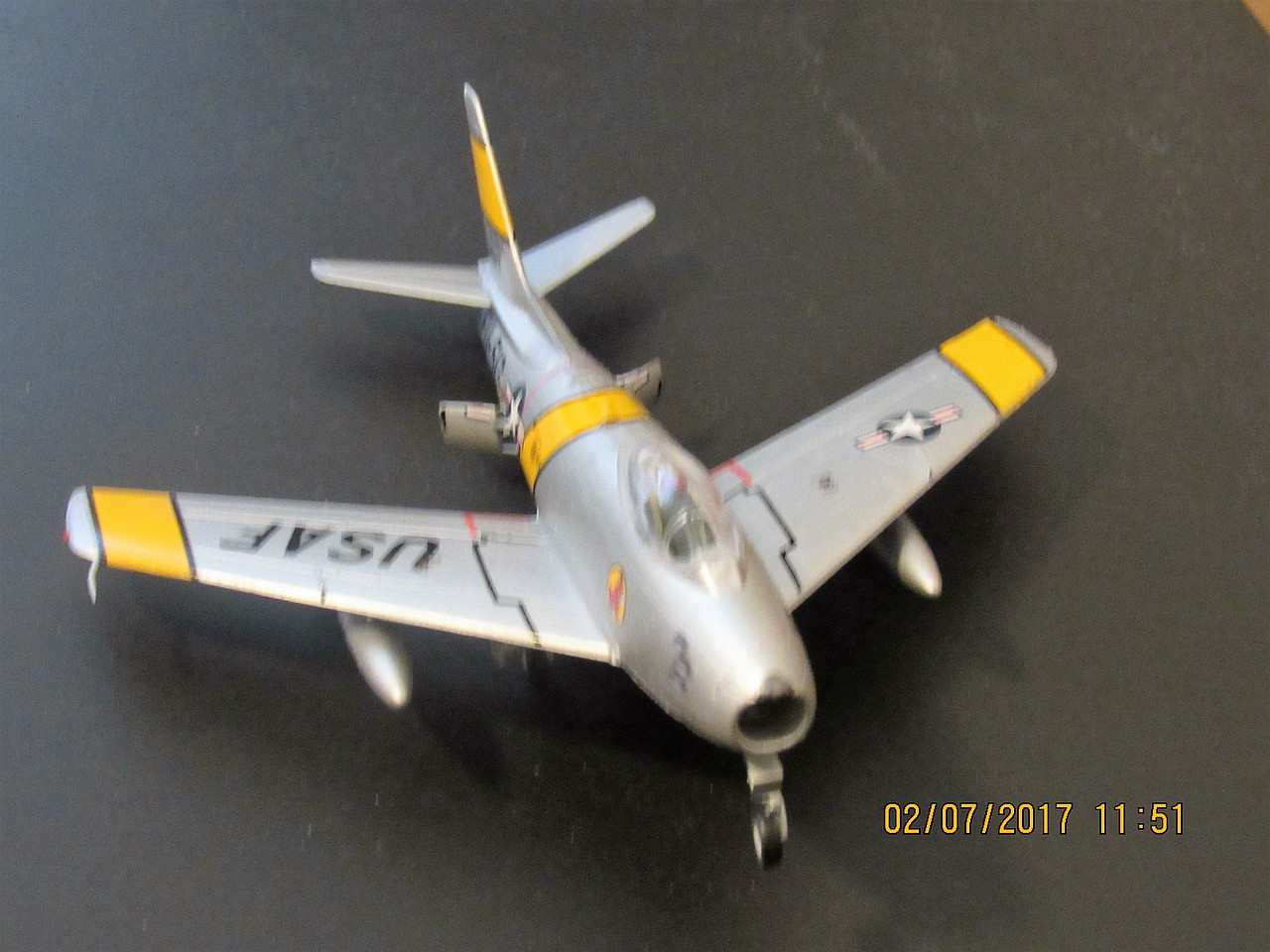 EZ F-86F-30 Sabre -- Plastic Model Airplane Kit -- 1/72 Scale -- #80258 ...