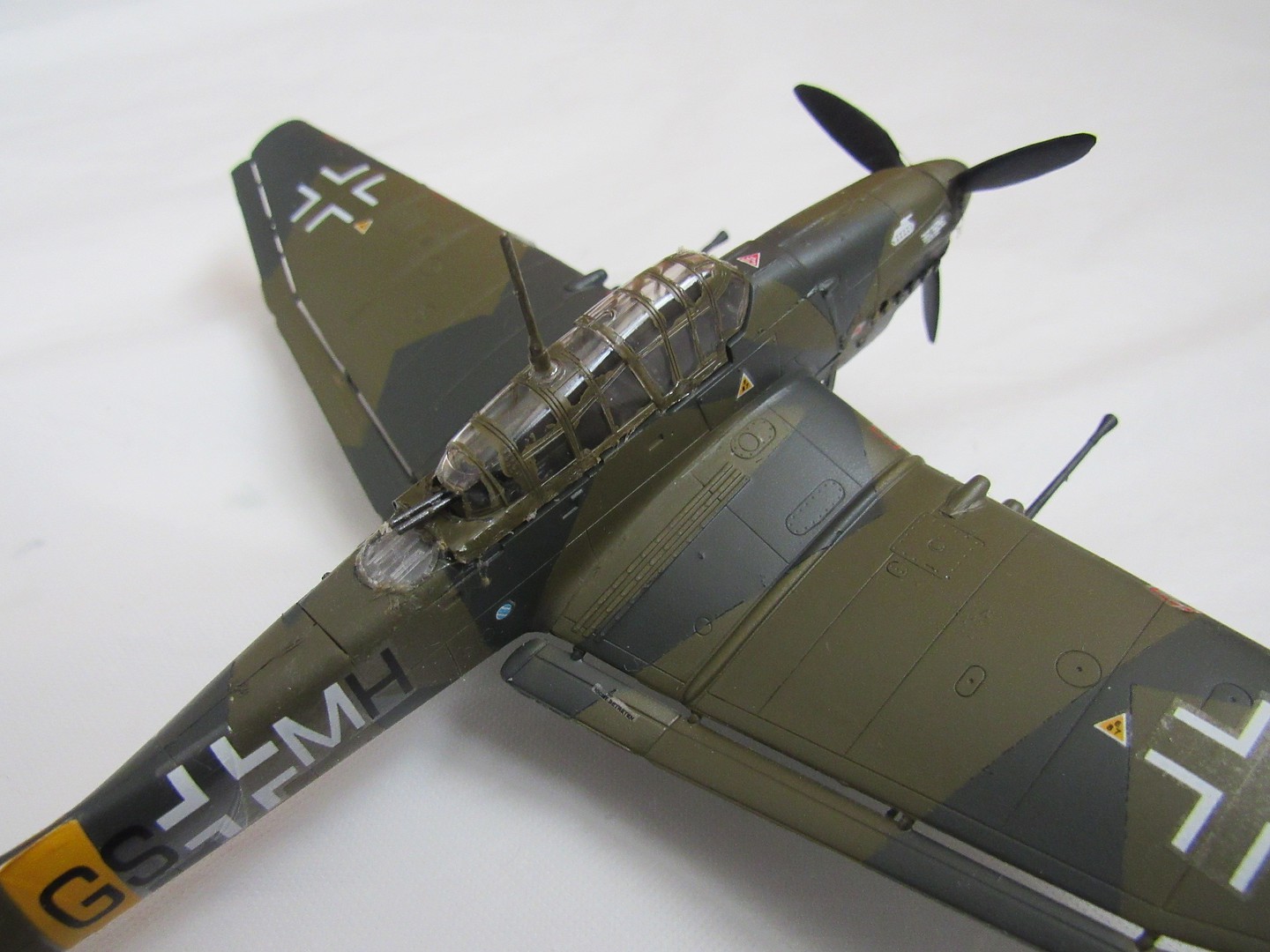 Stuka Dive Bomber Ju87G-1 -- Plastic Model Airplane Kit -- 1/48 Scale ...