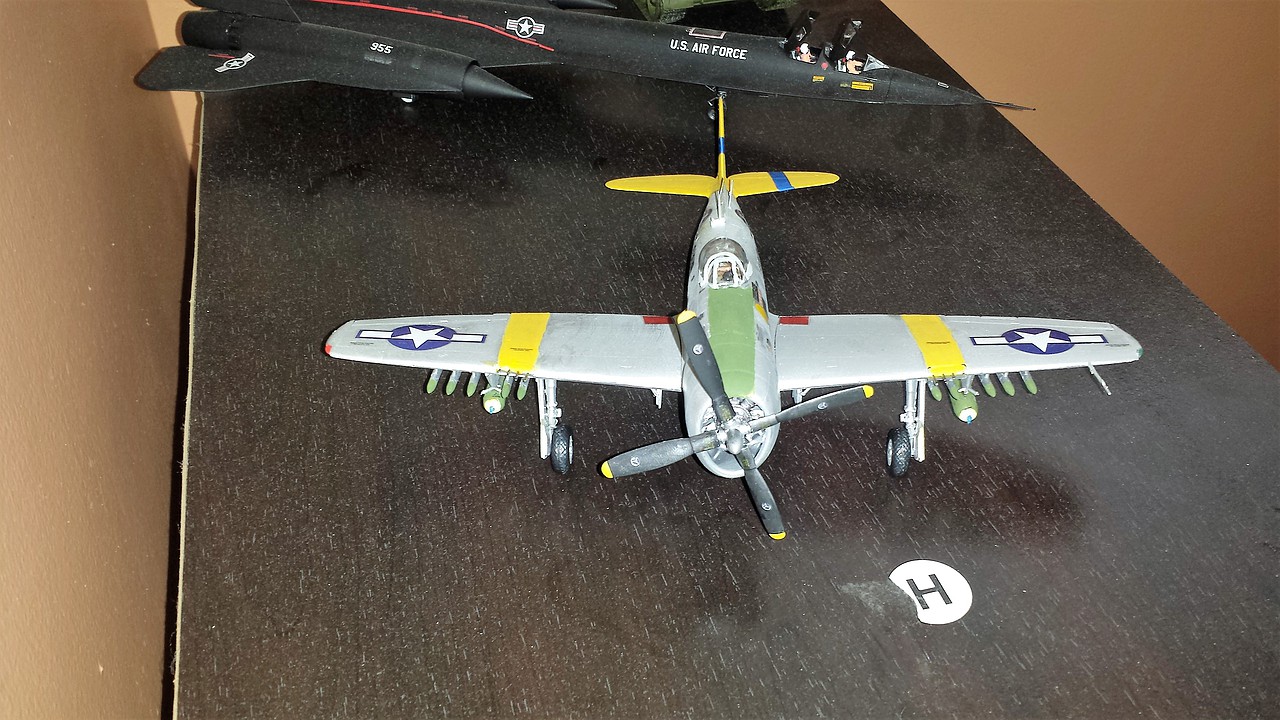 P-47N Thunderbolt -- Plastic Model Airplane Kit -- 1/48 Scale ...