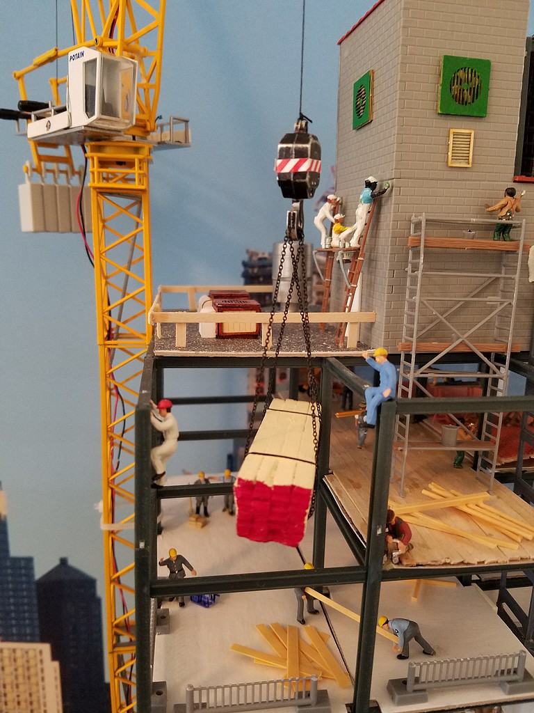 Banded Lumber Stack Red Ends (2) -- Model Train Freight Car -- HO Scale ...