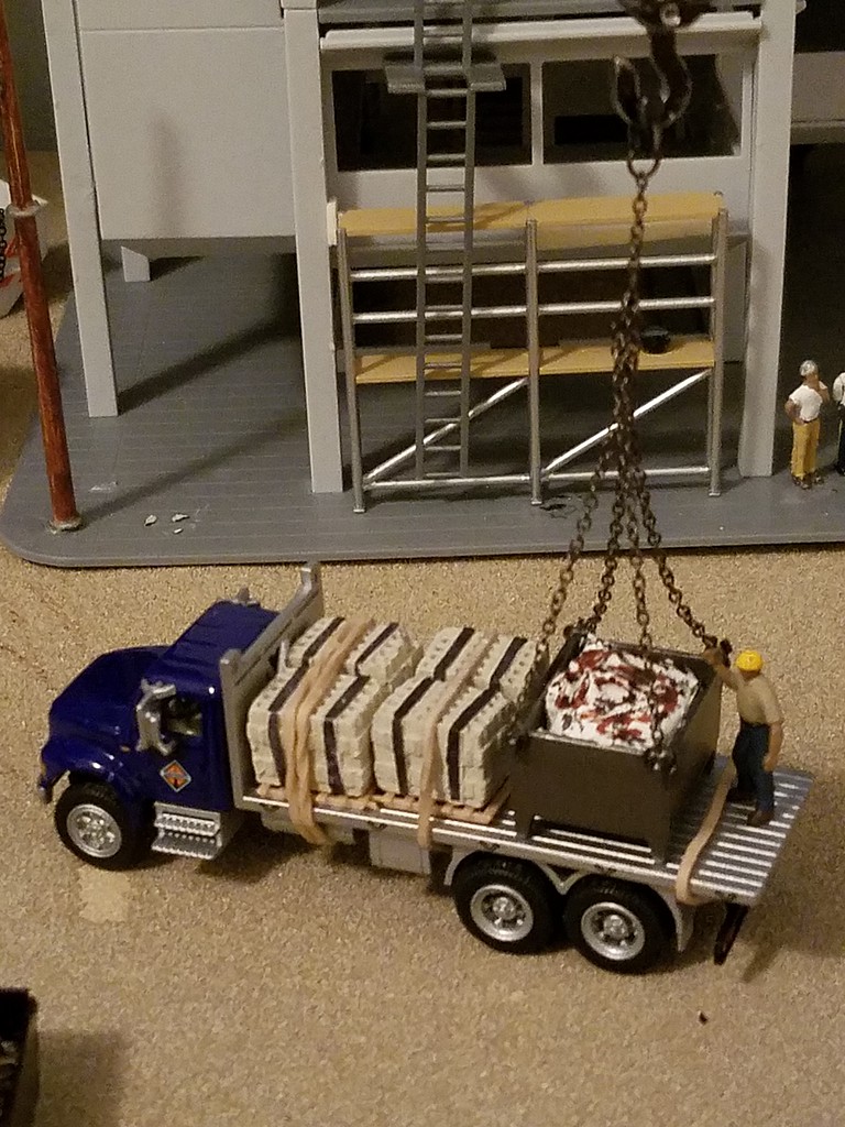 Banded Concrete Blocks on Pallets -- Model Railroad Building Accessory ...