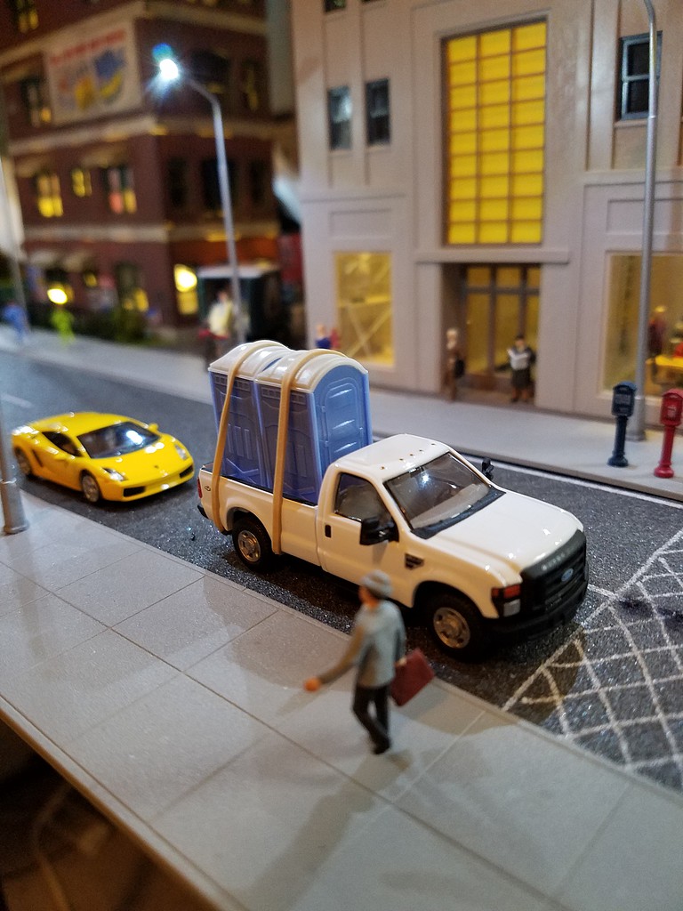 Portable Toilet - Assembled - pkg(2) -- HO Scale Model Railroad ...