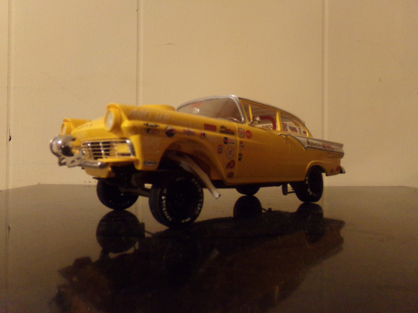 1957 Ford Custom 2'n 1 -- Plastic Model Car Kit -- 1/25 Scale ...