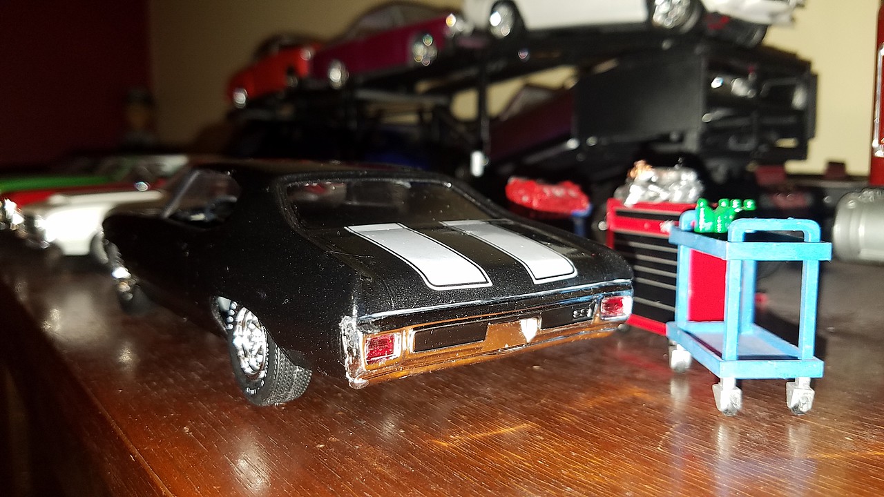 '70 Chevelle Baldwin Motion -- Plastic Model Car Kit -- 1/24 Scale ...