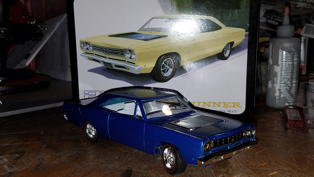 1968 Plymouth Roadrunner -- Plastic Model Car Kit -- 1/25 Scale -- #821 ...