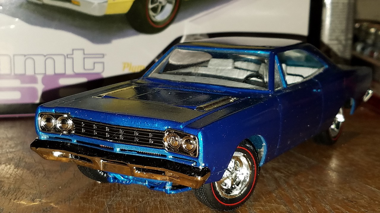 1968 Plymouth Roadrunner -- Plastic Model Car Kit -- 1/25 Scale -- #821 ...