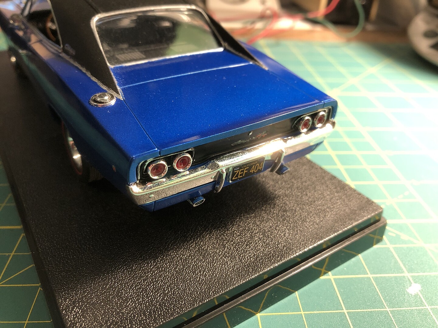 1968 Dodge Charger 2'n1 -- Plastic Model Car Kit -- 1/25 Scale ...