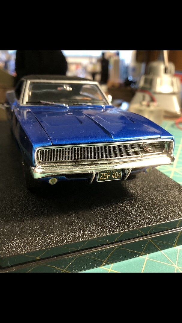 1968 Dodge Charger 2'n1 -- Plastic Model Car Kit -- 1/25 Scale ...