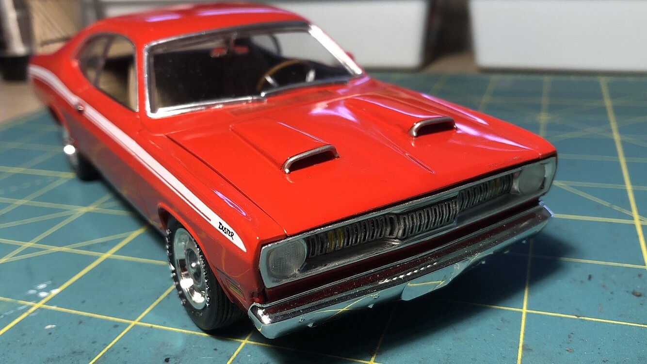 1971 Plymouth Duster 340 -- Plastic Model Car Kit -- 1/25 Scale ...