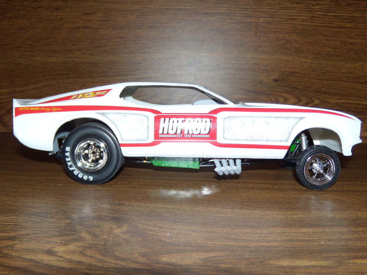 Mustang Funny Car -- Plastic Model Drag Car Kit -- 1/25 Scale -- #pc801 ...