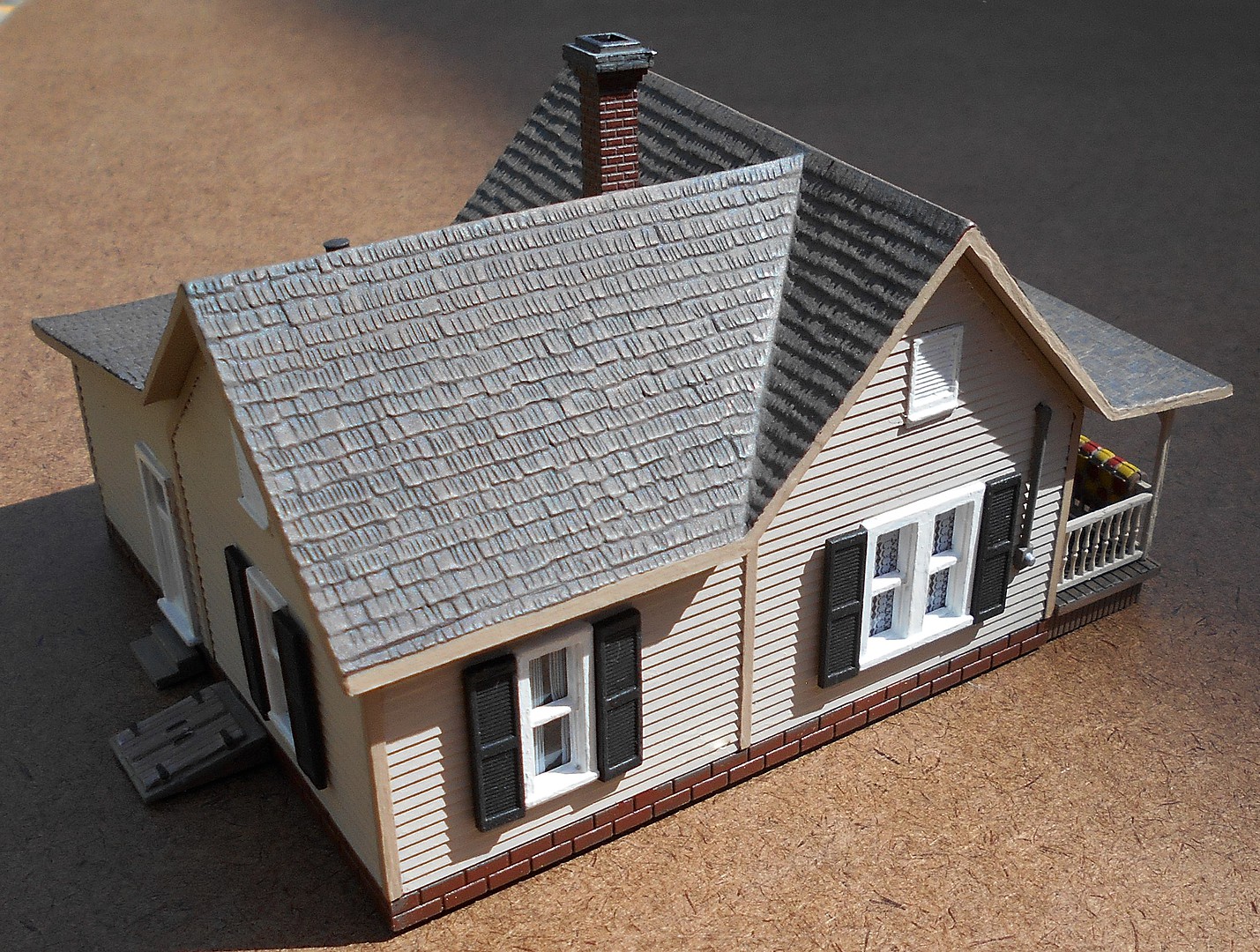 Granny's House -- HO Scale Model Railroad Building -- #br5027 pictures ...