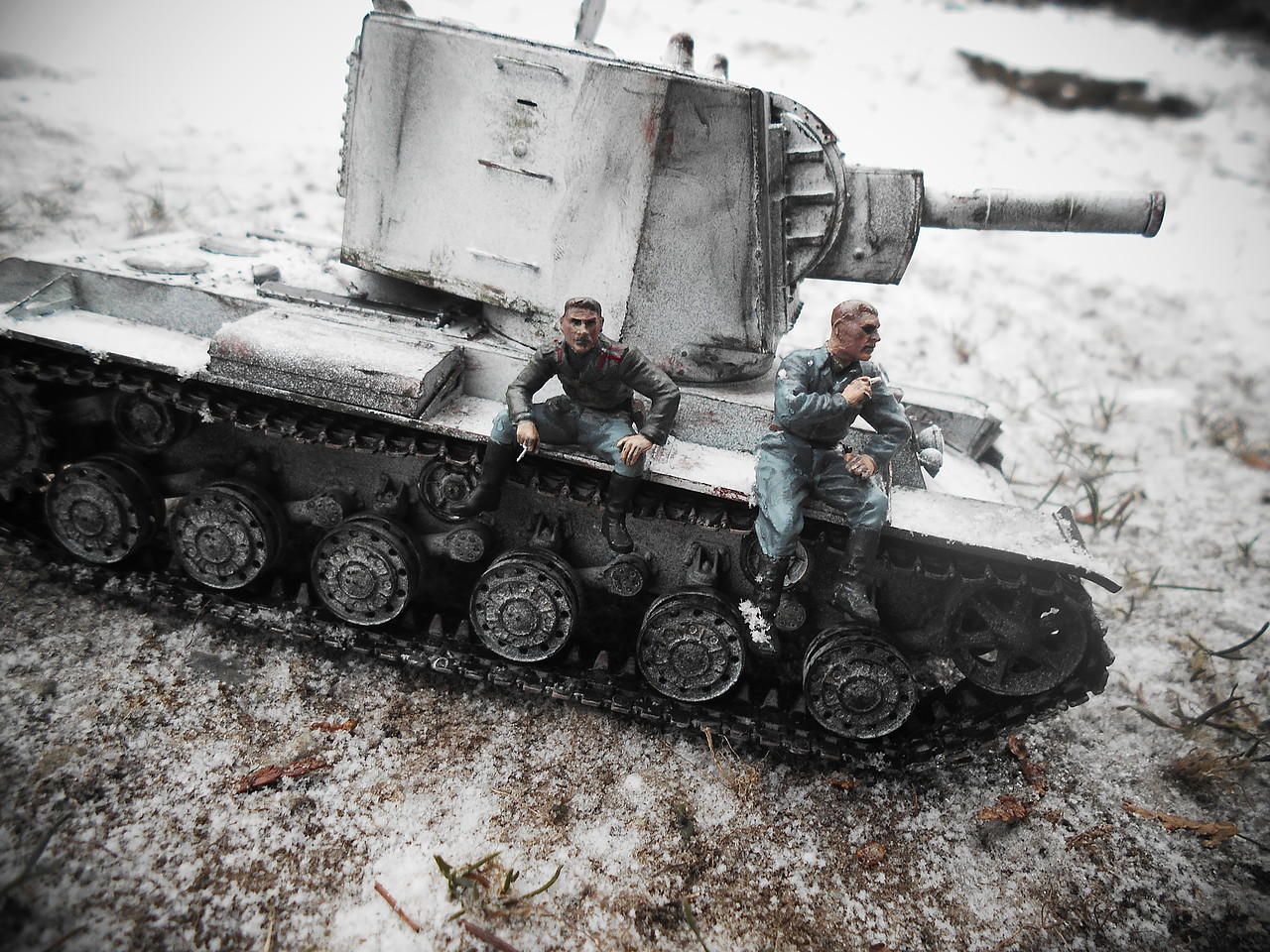 Russian KV-2 Model 1939 Big Turret Tank -- Plastic Model Military ...