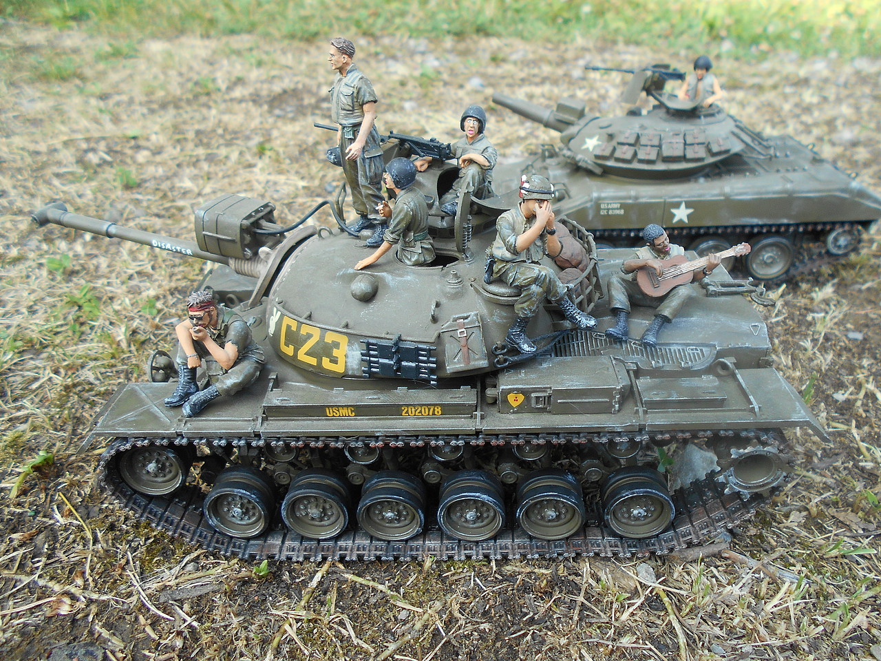 US M48A3 Patton Tank -- Plastic Model Military Vehicle Kit -- 1/35 Scale -- #35120 pictures by ...